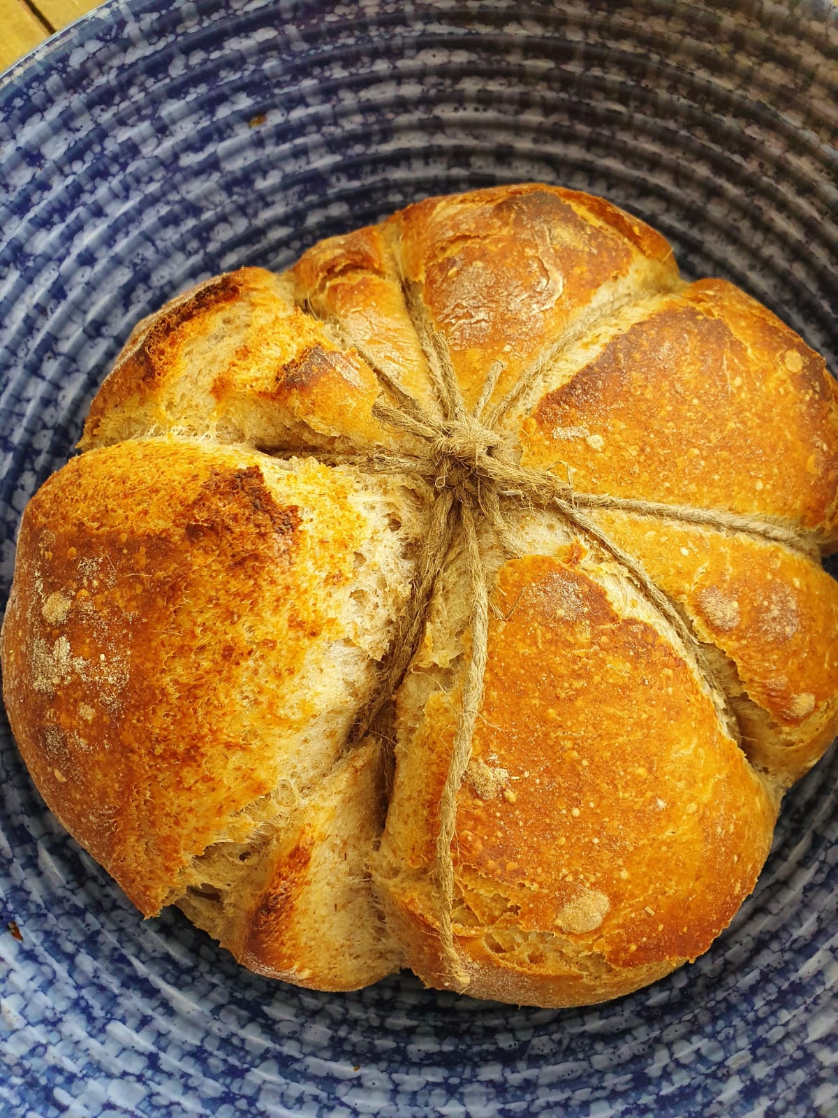 Kaip aš kepiau savo pirmąją klasikinę natūralaus raugo (sourdough ...